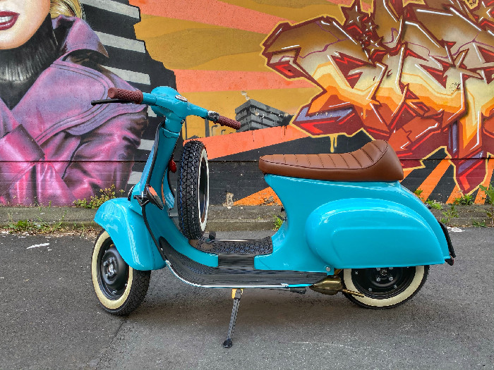 GALERIE :: Rusty Helmets Vespa-Club